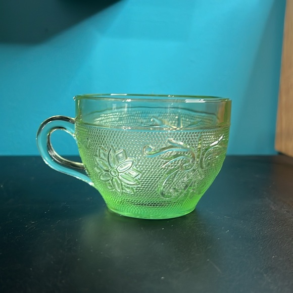 Indiana Glass | Dining | Vintage Indiana Glass Company Chantilly Teacup ...